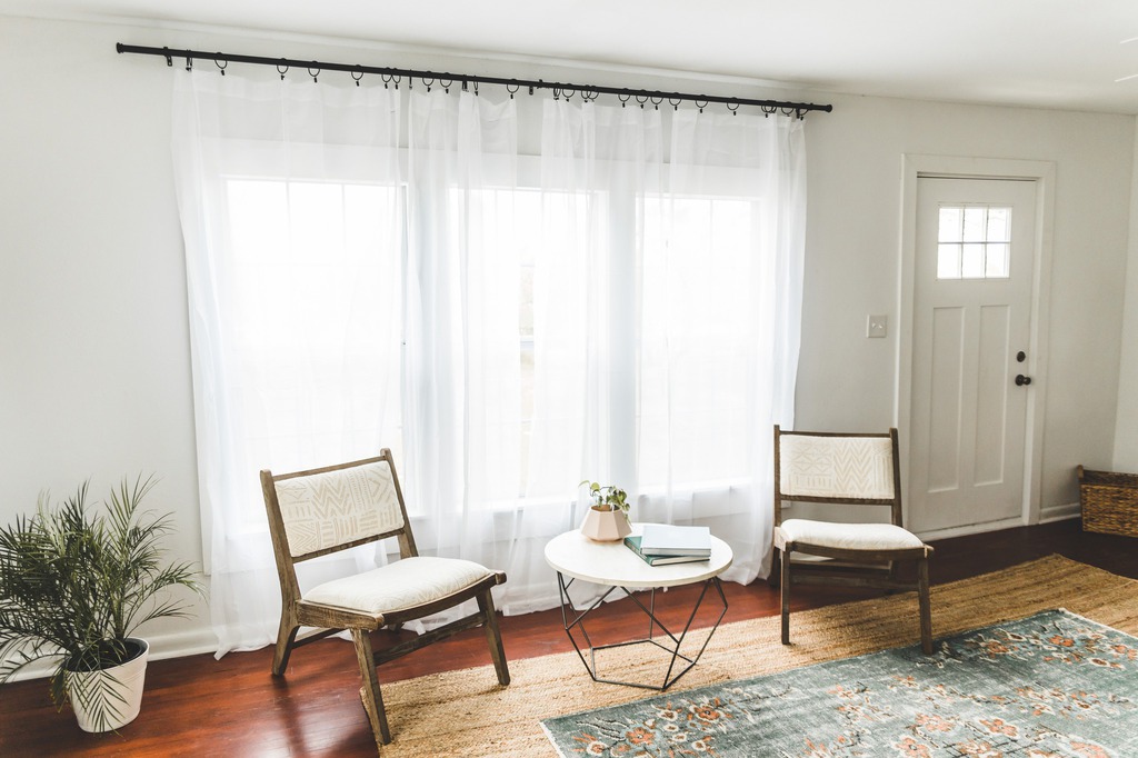Farmhouse Real Life Living Rooms
